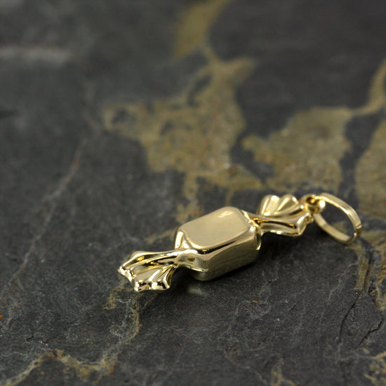 9ct Yellow Gold Hollow Sweet Charm | Sayers London